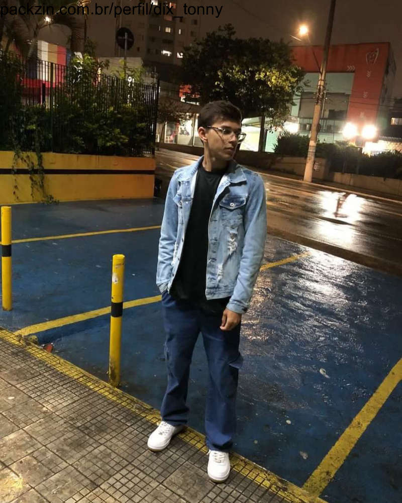 Pedido de namoro pelo aplicativo feito em Python muito fofo. SÓ ...