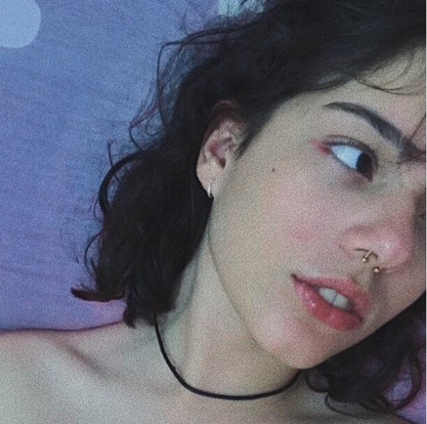 Lett Silvério Serviços, Packs, Fotos, Vídeos e Perfis